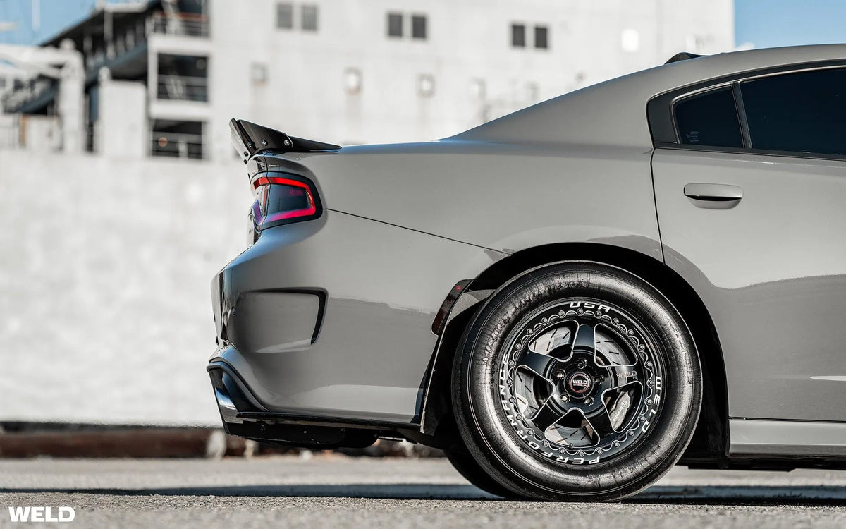 Weld Ventura Beadlock Rear Drag Pack Dodge Charger / Challenger / 300